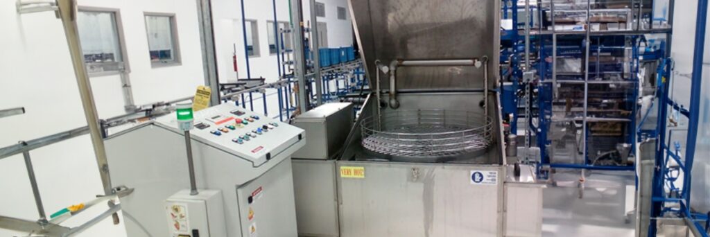 Top Loading Industrial Bottle Washing Machine - Niagara Systems